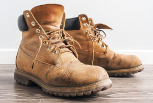 9 Shoe Brands like Clarks: Our Favorite Alternatives - Trails and Freedom